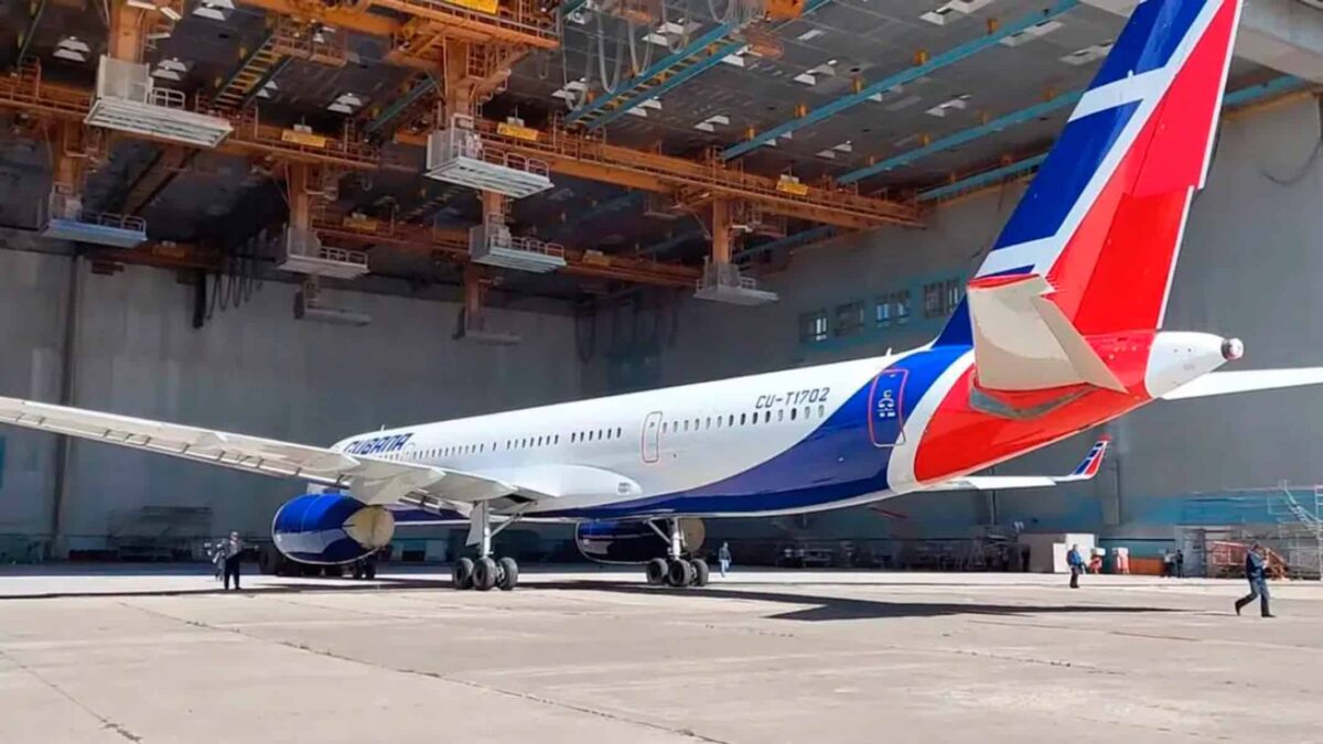 ¡Regresa el Tupolev 204 con Cubana de Aviación!