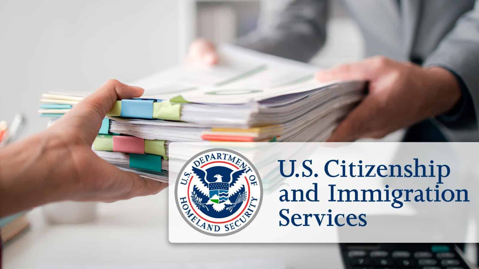 ¡Importante! USCIS Detiene la Recepción de Solicitudes: Se Retomará en ...